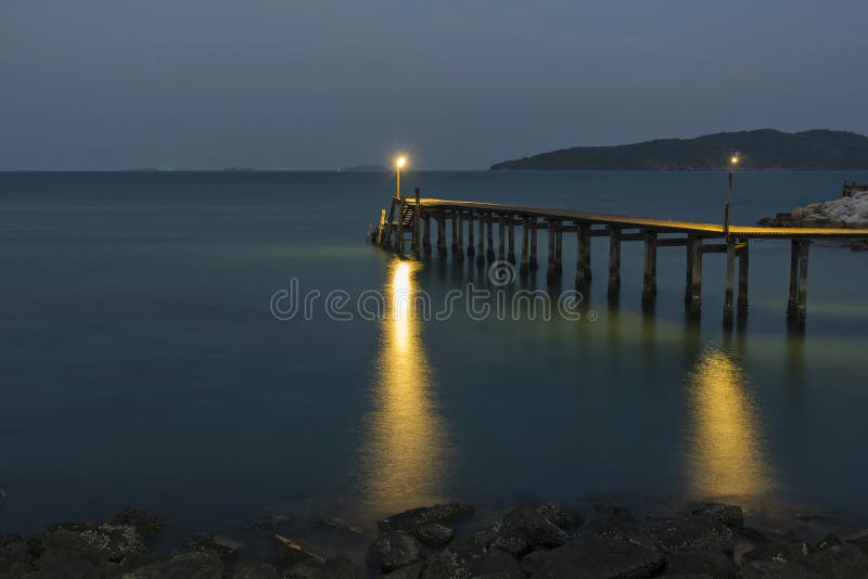 Harbour bridge night scene stock image. Image of shell - 30520391
