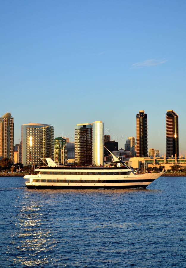 Harbour cruise stock image. Image of tide, sunlight, city - 22237987