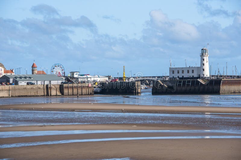 Scarborough seafront stock image. Image of sand, castle - 45207407