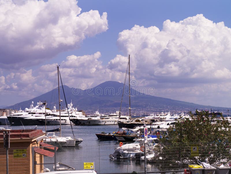 Harbour in Naples editorial image. Image of napoli, holiday - 36221355
