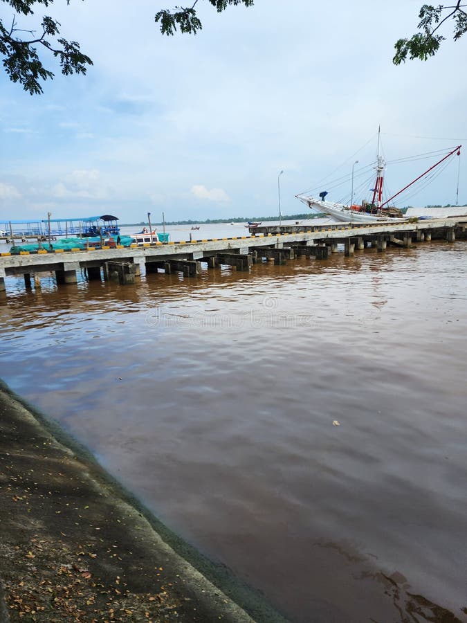 Harbour Tembilahan Ship and Boat& X27;s Stock Photo - Image of ...