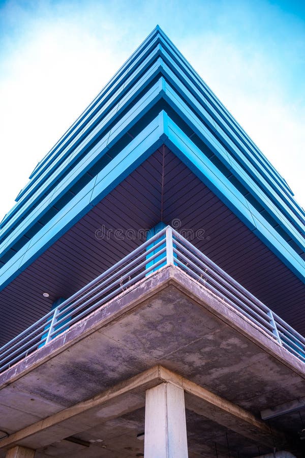 Harbourview Plaza Corner Angle Stock Image - Image of tine, cladding ...