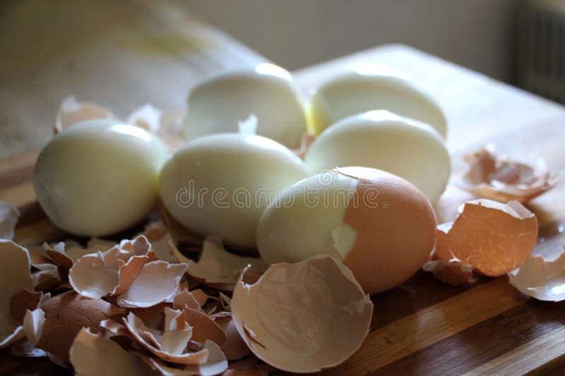 Hard-boiled Chicken Eggs, Peeled from the Shell Stock Photo - Image of ...