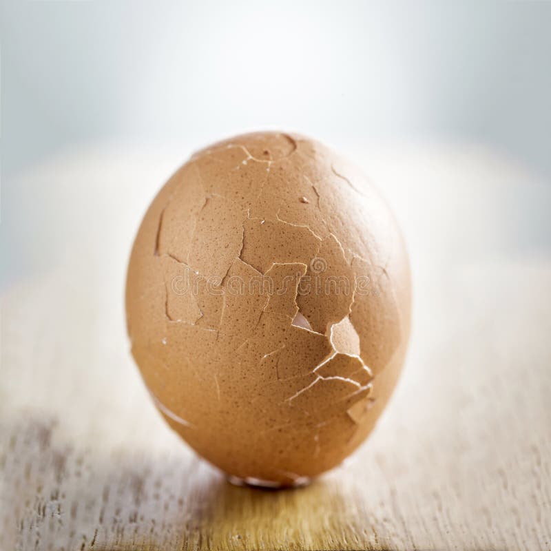Cracked Egg Shell Closeup Texture. Crack Eggshell Backlight Photo ...
