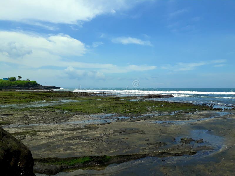 The Hard Rock Section of the Beach at Low Tide Stock Image - Image of ...