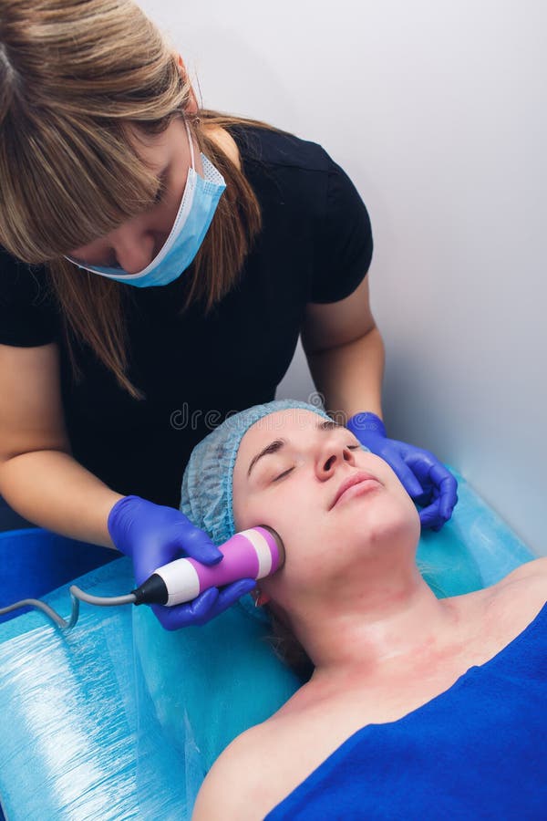 Hardware Facial Massage in a Beauty Salon Stock Image - Image of ...