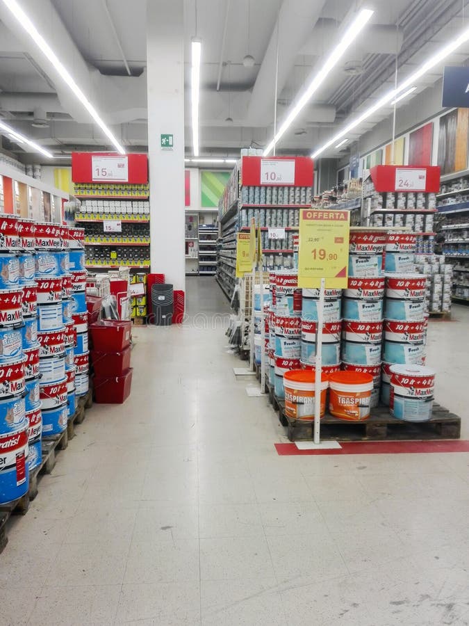 Hardware Store editorial photo. Image of company, goods - 67685311