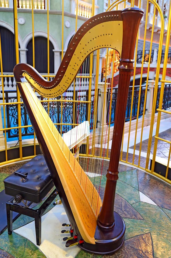 Harfe stockfoto. Bild von unterhaltung, harfe, hölzern - 40368062