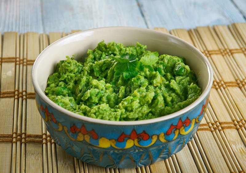 Hari Matar Ka Nimona stock image. Image of peas, diet - 139893437