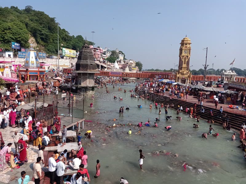 Harki Pauri Ghat at River Ganges Bank in Haridwar Editorial Photography ...