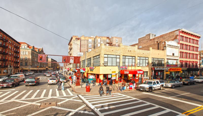 Harlem street scene editorial photography. Image of stores - 24639712