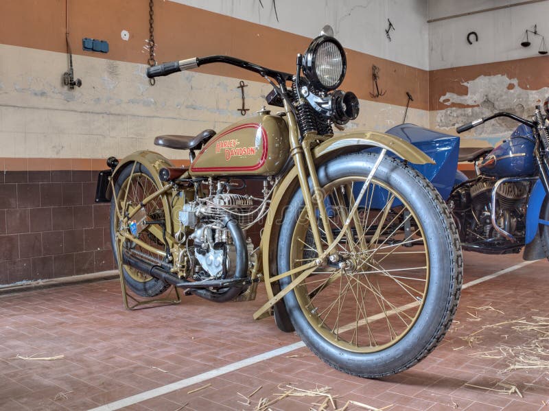 Harley Davidson 350cc Single Cylinder (1926) Editorial Image - Image of ...