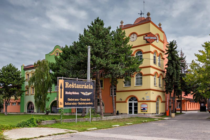 Harley Davidson editorial photo. Image of headquarters - 167775761