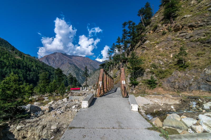 Harshil Valley in Uttrakhand Stock Image - Image of peak, himalayan ...