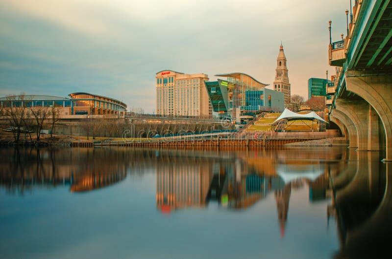 Hartford Connecticut Skyline at Dawn Editorial Photography - Image of ...