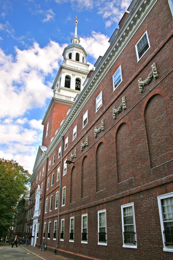 Harvard University Campus in Cambridge Editorial Stock Image - Image of ...