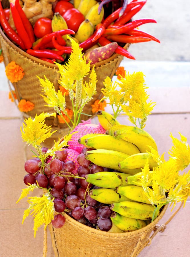 Harvest Fruit and Vegetable in Wicker Basket Stock Image - Image of ...