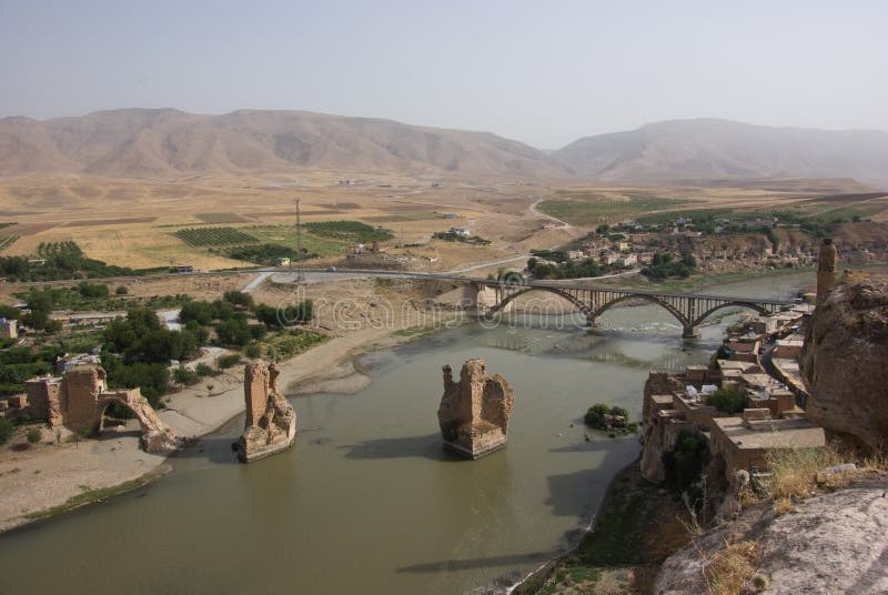 Hasankeyf stock image. Image of oasis, city, brick, minaret - 27704229