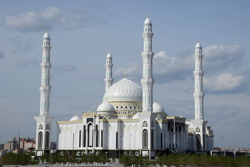 Hasret Sultan Mosque in Astana Editorial Photo - Image of sunny, view ...