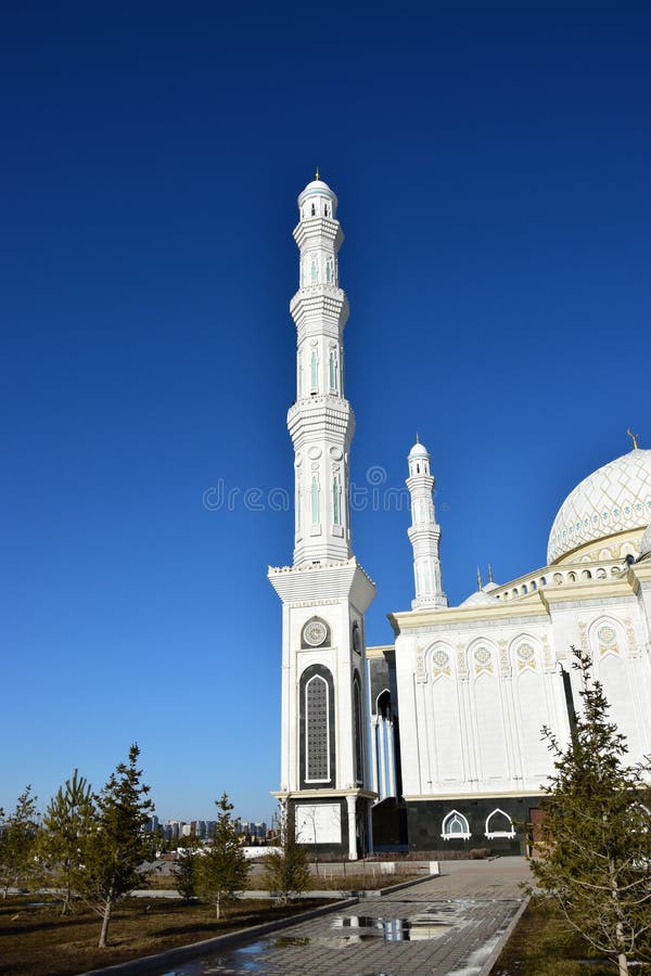 Hasret Sultan Mosque in Astana Editorial Stock Photo - Image of haziret ...