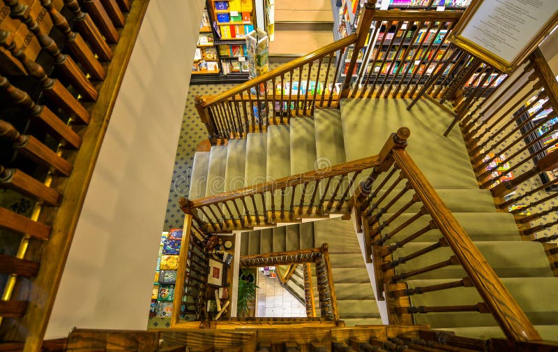 Hatchards Bookshop - London, UK Editorial Photo - Image of britain ...