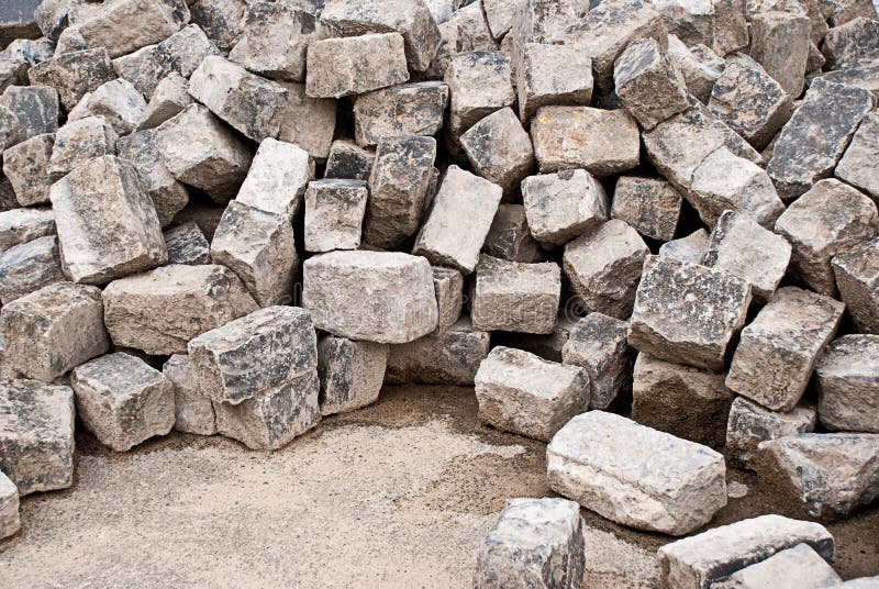 Der Haufen Von Steinen Ist Ein Zeichen Der Eroberung Der Berg Stockbild ...