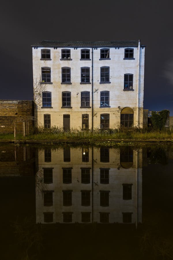 Haunted House stock image. Image of condemned, vacant - 76706703