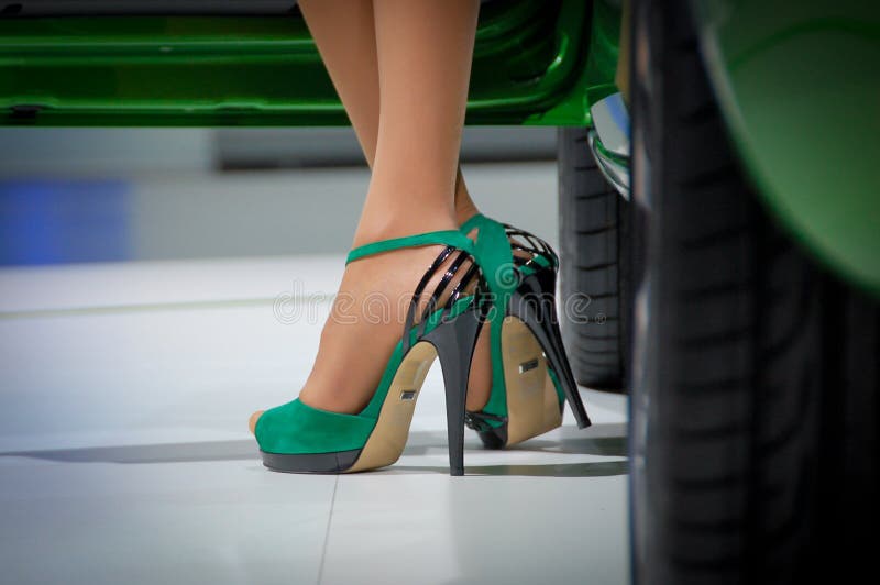 Hauts talons photo stock. Image du russie, pneus, chaussure - 16154980