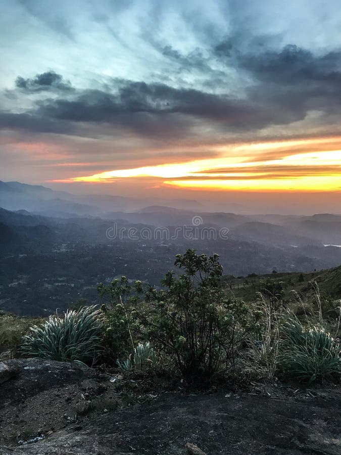 Hawagala Cloudy Mountain at Balangoda. Stock Photo - Image of plateau ...