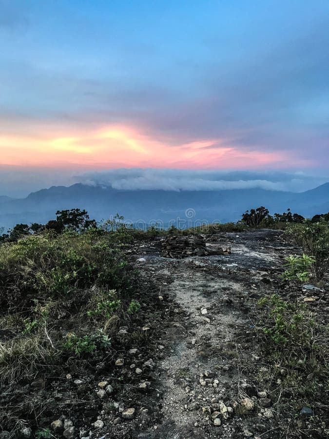 Hawagala Cloudy Mountain at Balangoda. Stock Image - Image of grassland ...