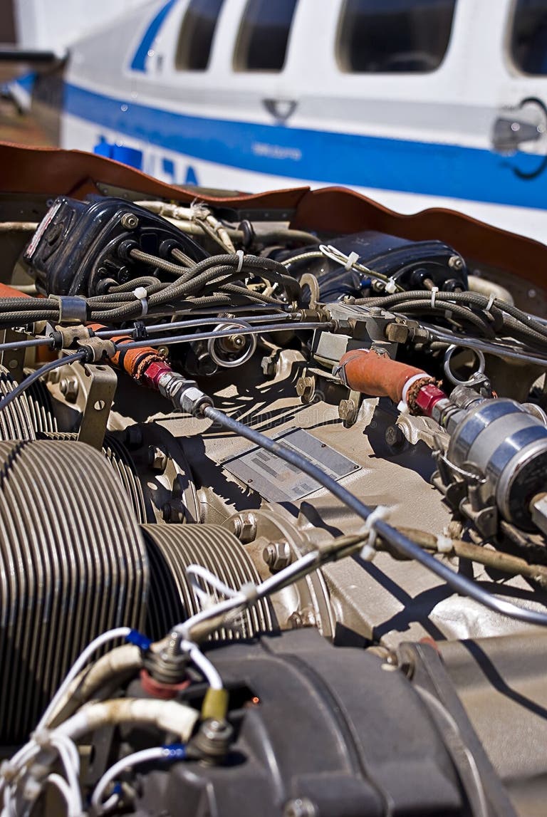 149 Beechcraft Twin Engine Aircraft Stock Photos - Free & Royalty-Free ...