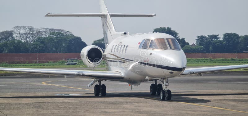 Hawker 900 XP editorial photo. Image of aircraft, takeoff - 265225946