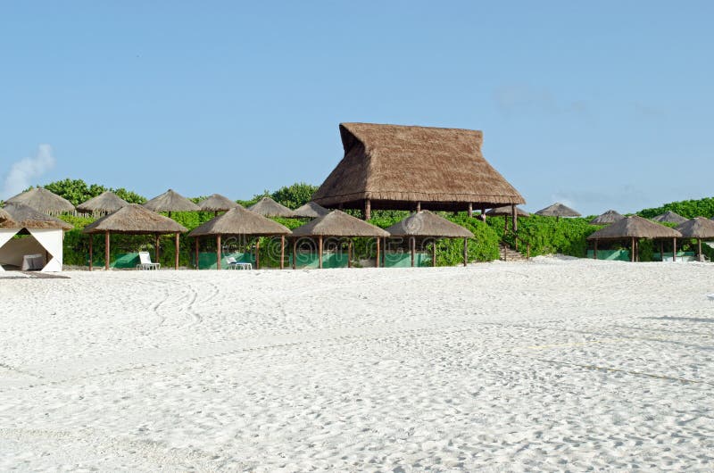 Hay roof hut at beach stock photo. Image of maxico, summer - 121485418