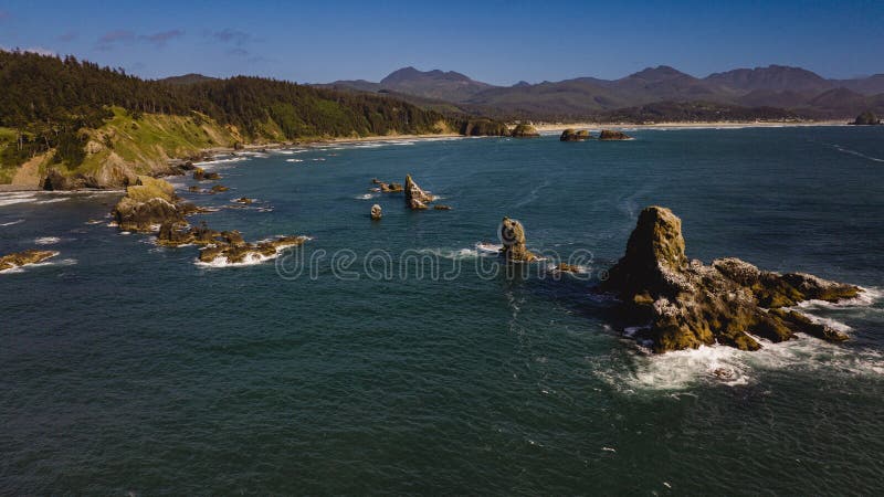Haystacks, Seastacks Rocks Ecola View Point, Cannon Beach, Oregon Stock ...