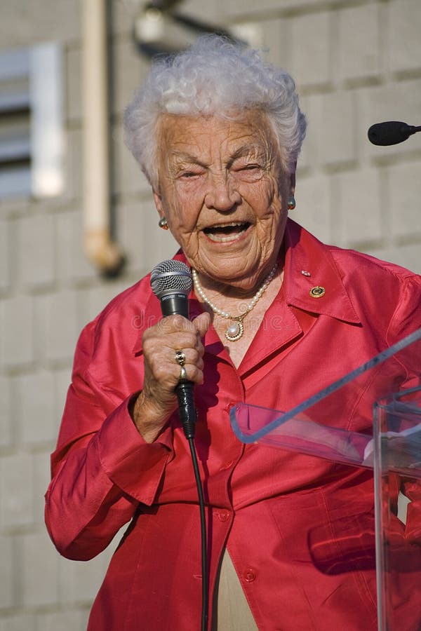Hazel McCallion editorial image. Image of canada, mccallion - 9912355
