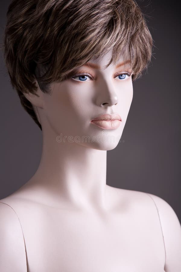 Head of the Female Dummy in a Wig Stock Image - Image of color, women ...