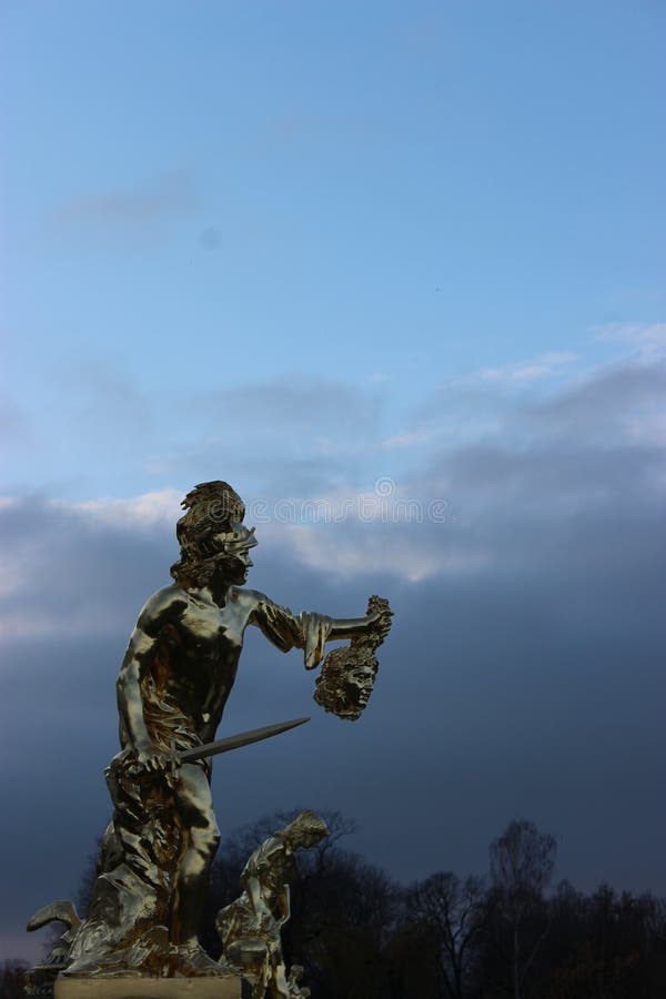 Head off the shoulders editorial photo. Image of cloud - 200551776