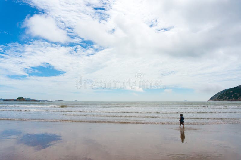 Heading for the ocean stock image. Image of wave, happy - 32572061