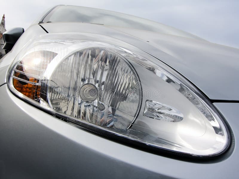 Headlight Picture. Image: 5287989