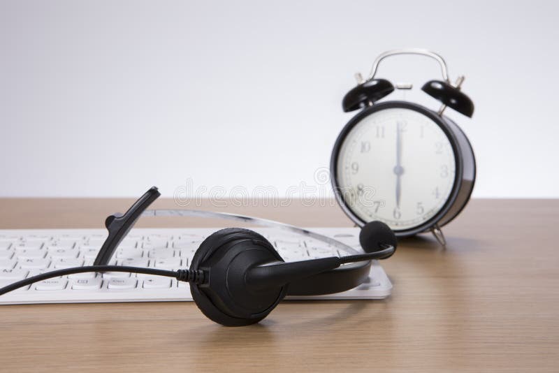 Headset computer woman stock image. Image of hotline - 17352057