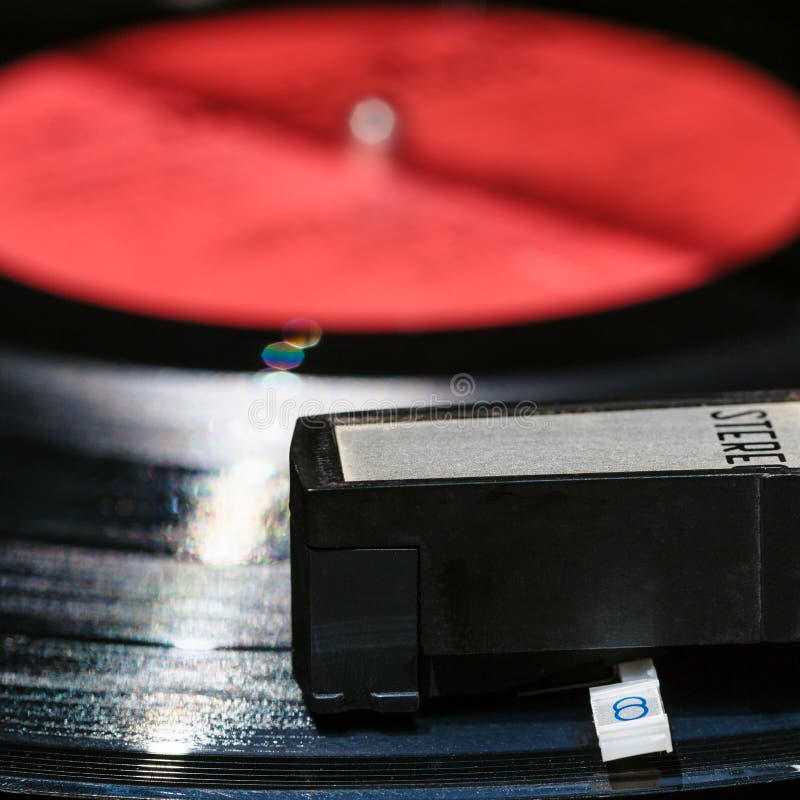 Headshell on Vinyl Record in Old Turntable Stock Photo - Image of ...