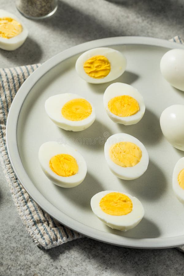 Healthy Cooked Hard Boiled Eggs Stock Image - Image of protein, healthy ...