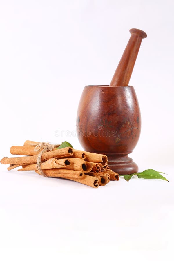 Dalchini or Cinnamon Sticks, Indian Spice Stock Photo - Image of wooden ...