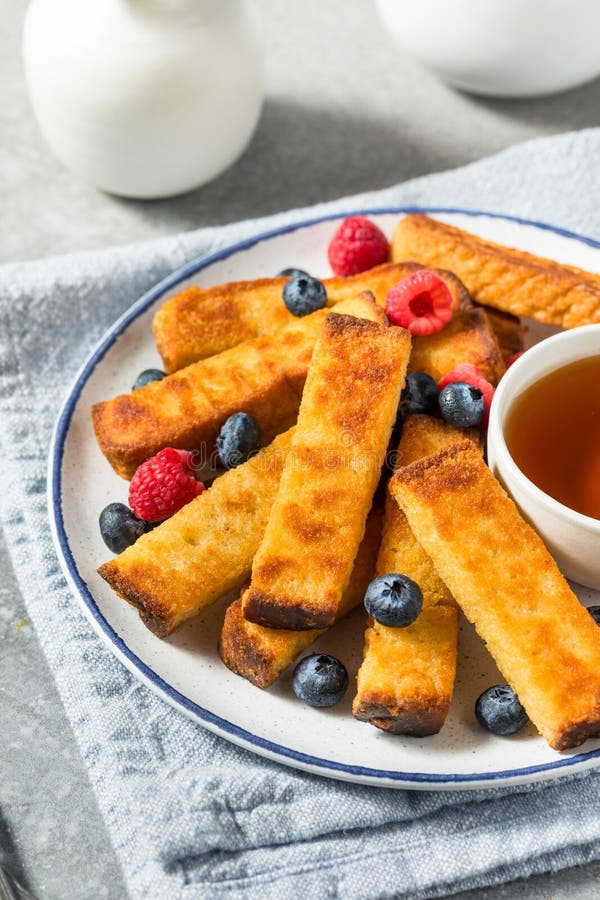 Healthy French Toast Sticks Stock Image - Image of syrup, cinnamon ...