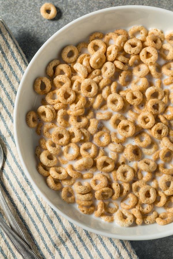 Healthy Oat Breakfast Cereal Rings Stock Photo - Image of healthy ...