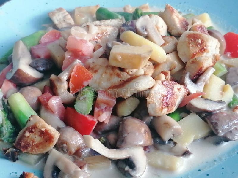 Healthy and Tasty Home-cooked Food Stock Photo - Image of meat, plant ...