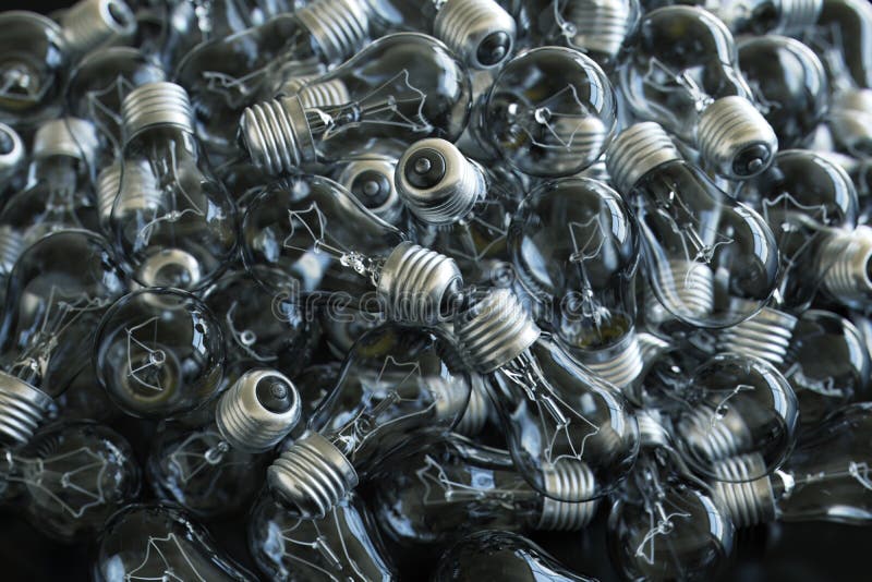 Heap of Used Old Fashioned Light Bulbs Stock Photo - Image of pile ...