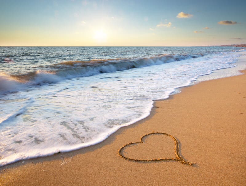 Heart on beach stock image. Image of heart, scene, idea - 9777425