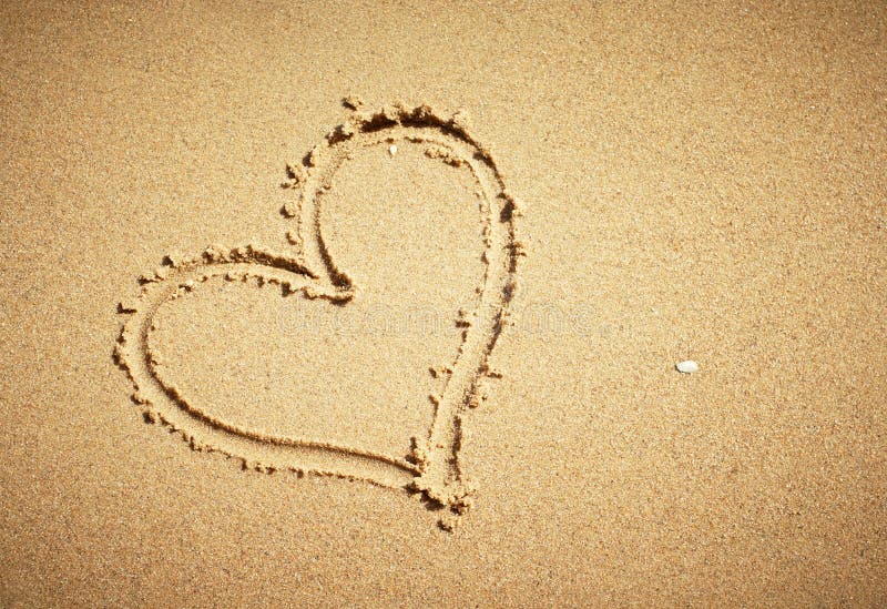 Heart drawn on sand. stock image. Image of calm, love - 15733095