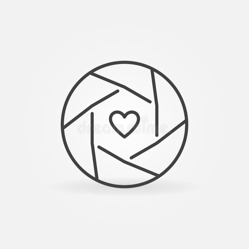 Heart Inside Camera Shutter Vector Outline Concept Icon Stock Vector ...